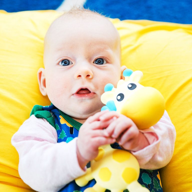 Squeak and Soothe Natural Teether – Playgro Australia